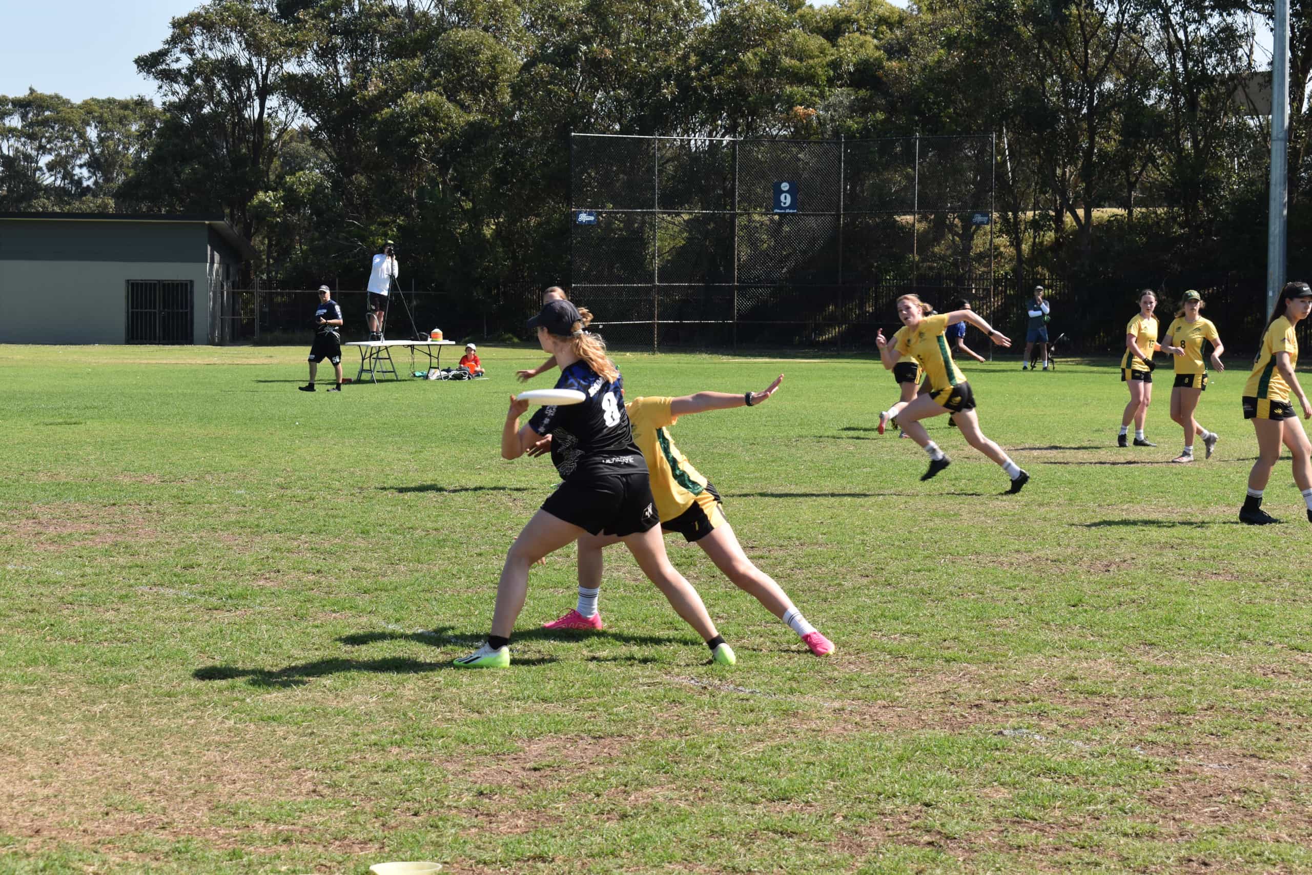 Ultimate Frisbee: Briar Carter and Emily McNamara represent New Zealand