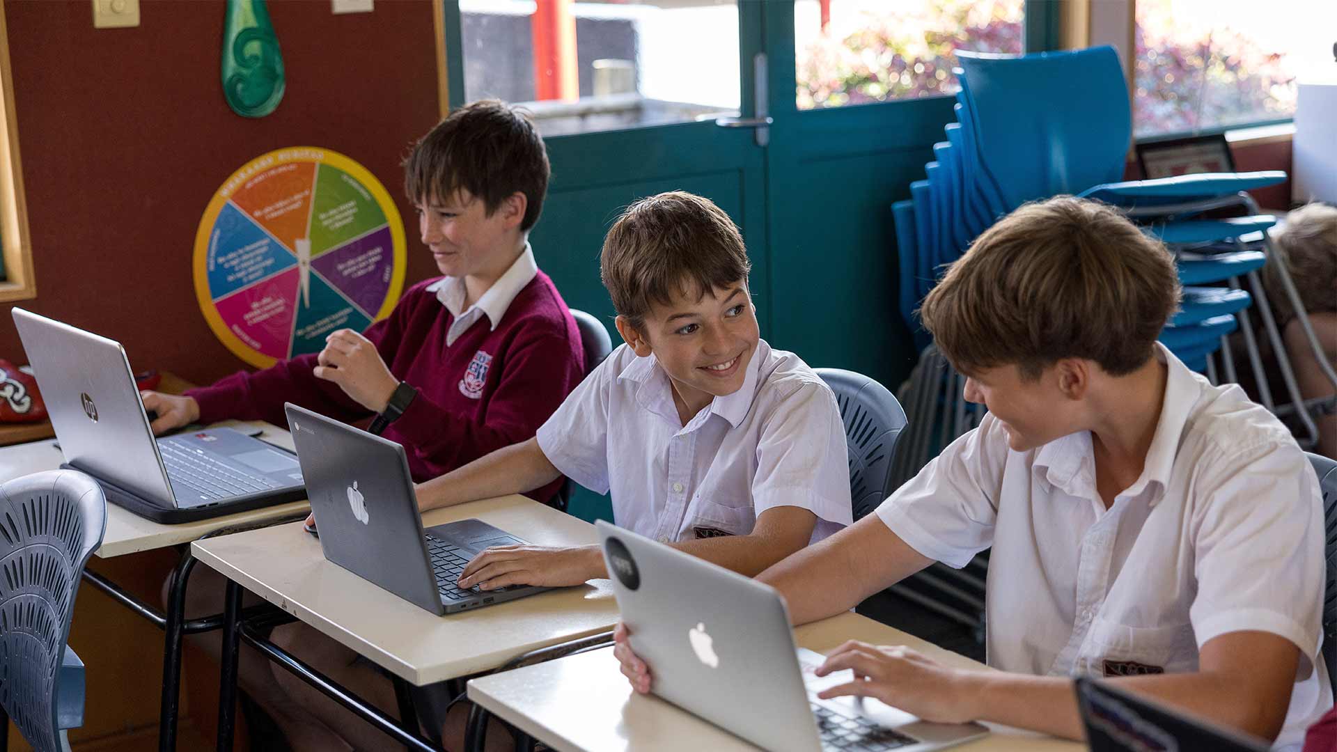 St John's College (Hastings) - Information hub