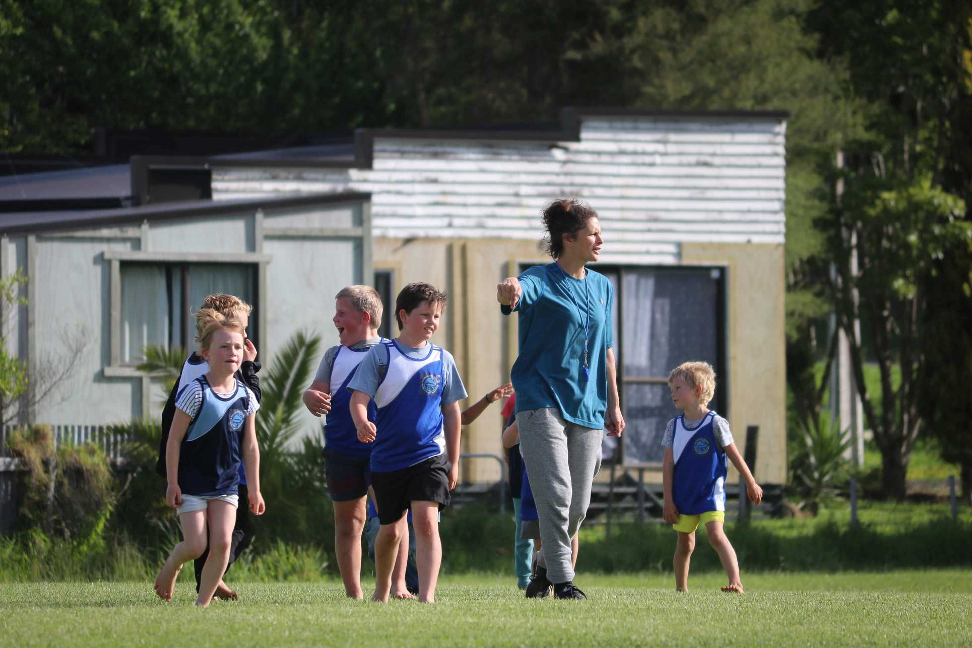 Raglan Area School - Touch Rugby at RAS