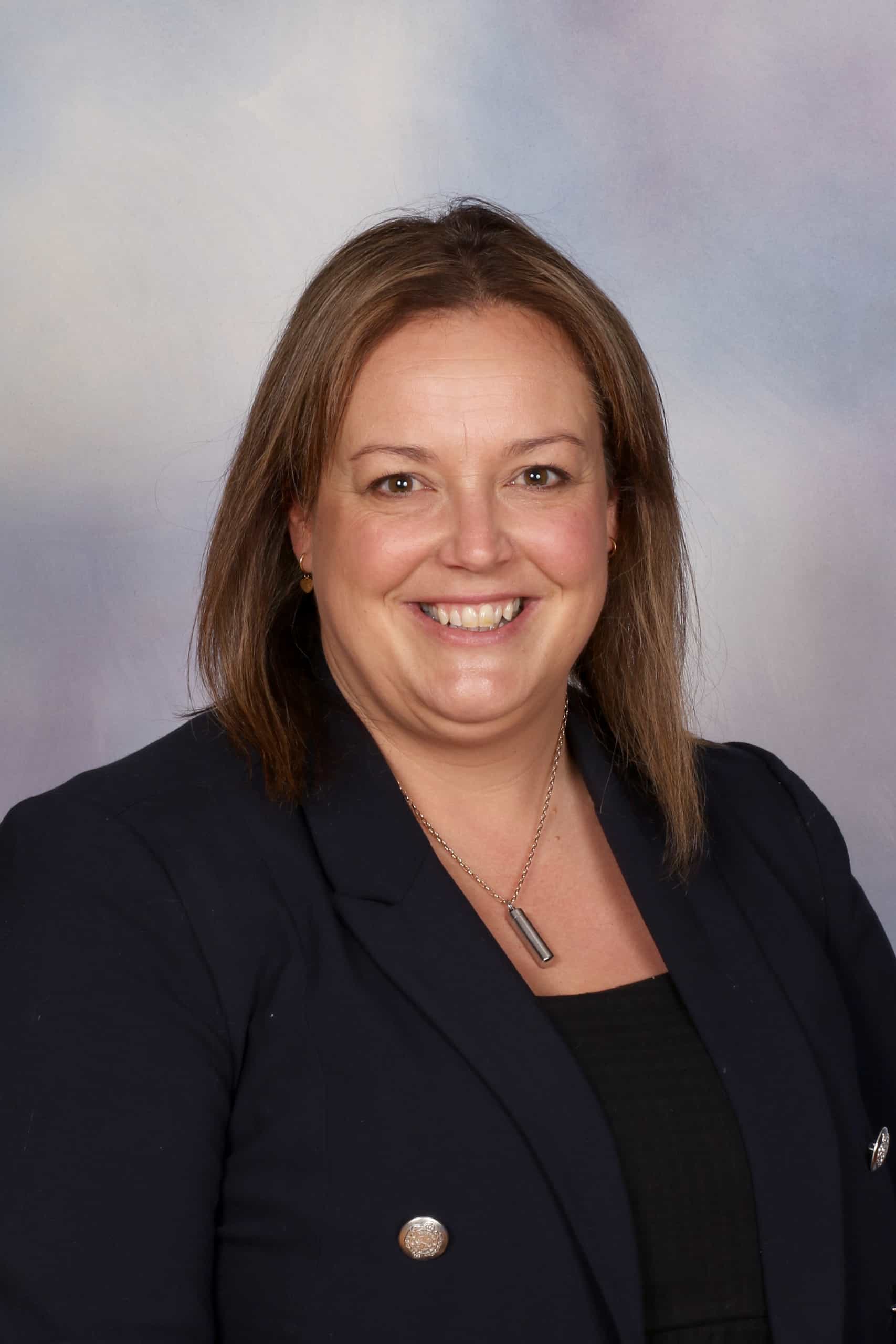 Porritt School - Our Staff