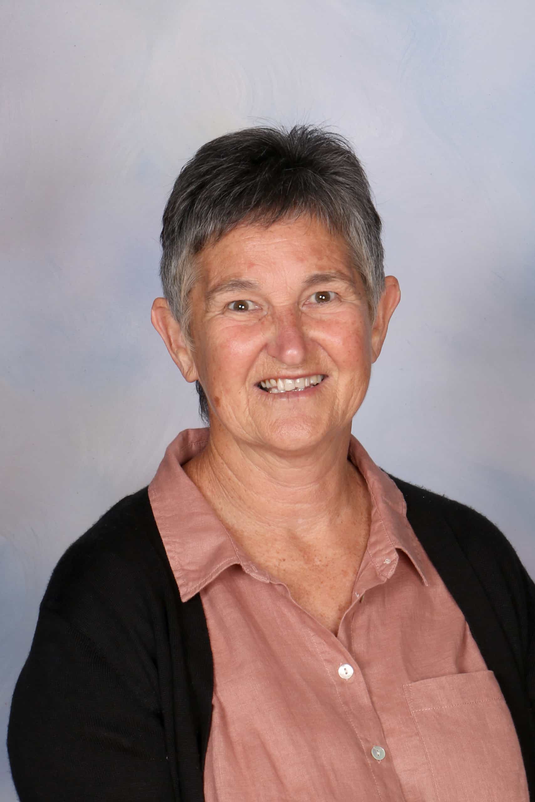 Porritt School - Our Staff