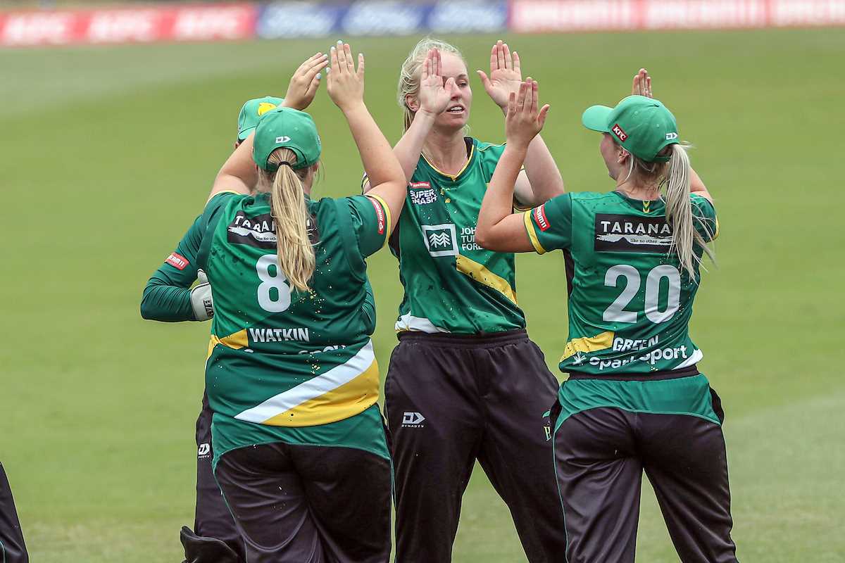 RECORD FALLS AS HINDS WIN AGAIN