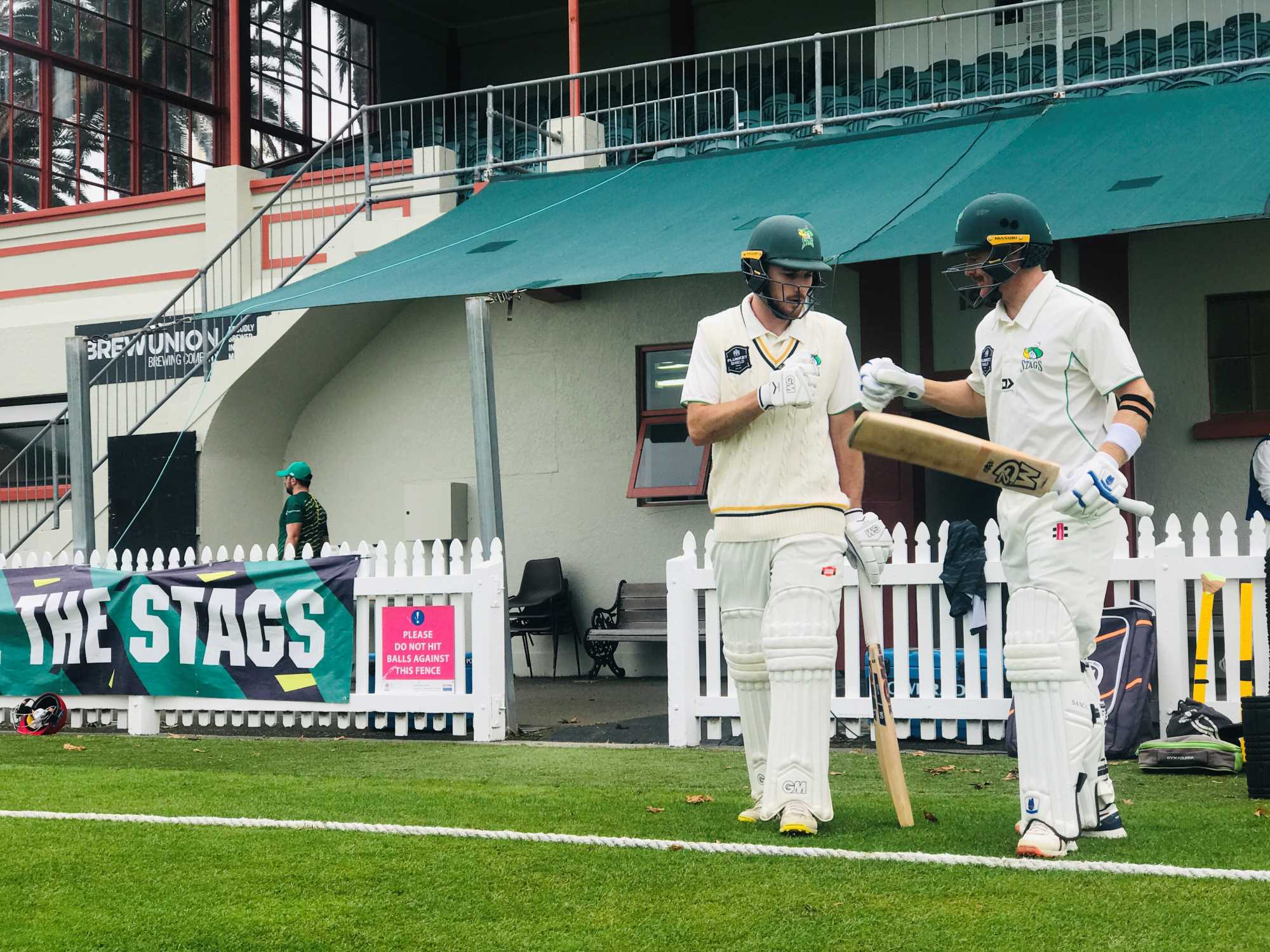 FIRST-CLASS FIGHT AT FITZHERBERT