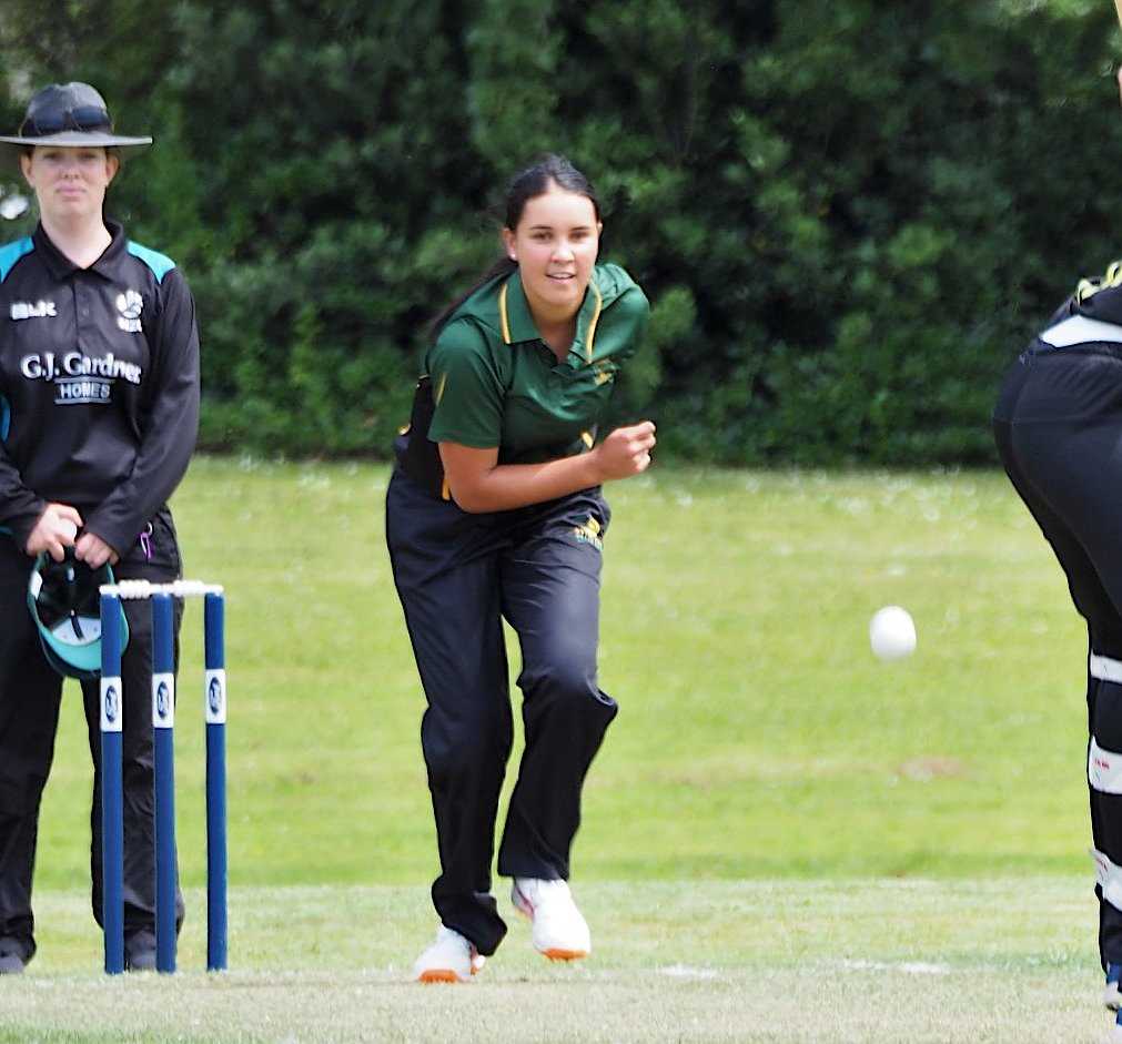 CD U19 GOES TOP AT NATIONALS