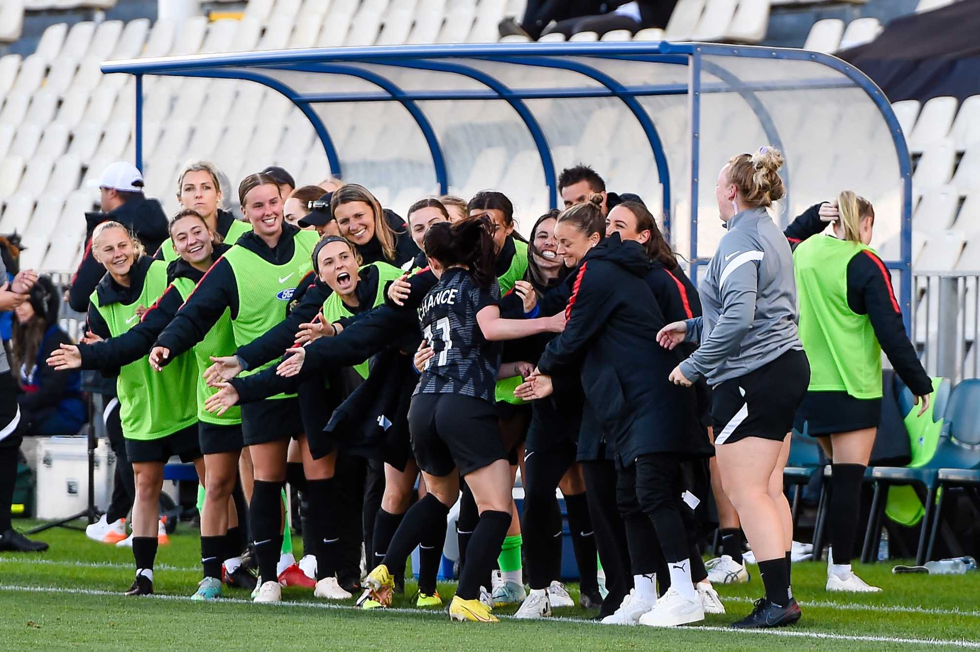Liv takes her chance to secure draw for Ferns