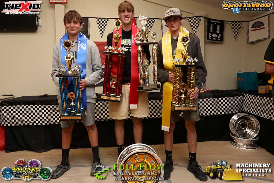 MINISTOCKS IN PARADISE FINALS COMPLETED AND NEW CHAMPIONS CROWNED