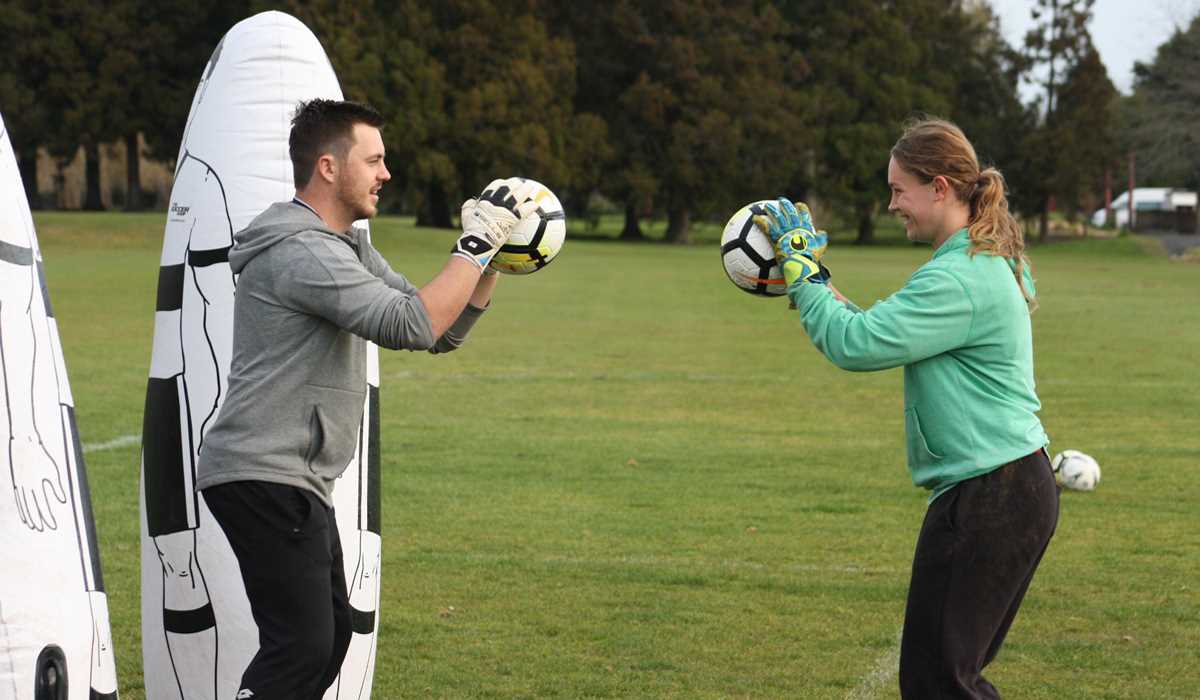 Calling Goalkeeper Coaches