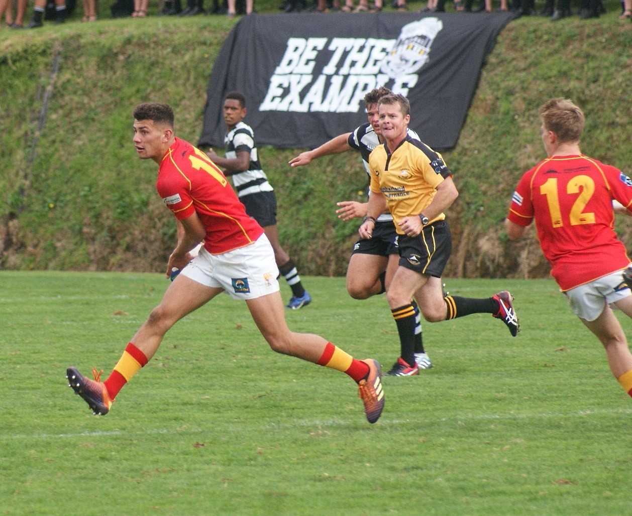 Schoolboy star signs with All Blacks Sevens