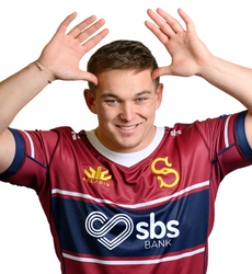 All Black Ethan de Groot re-commits to Southland