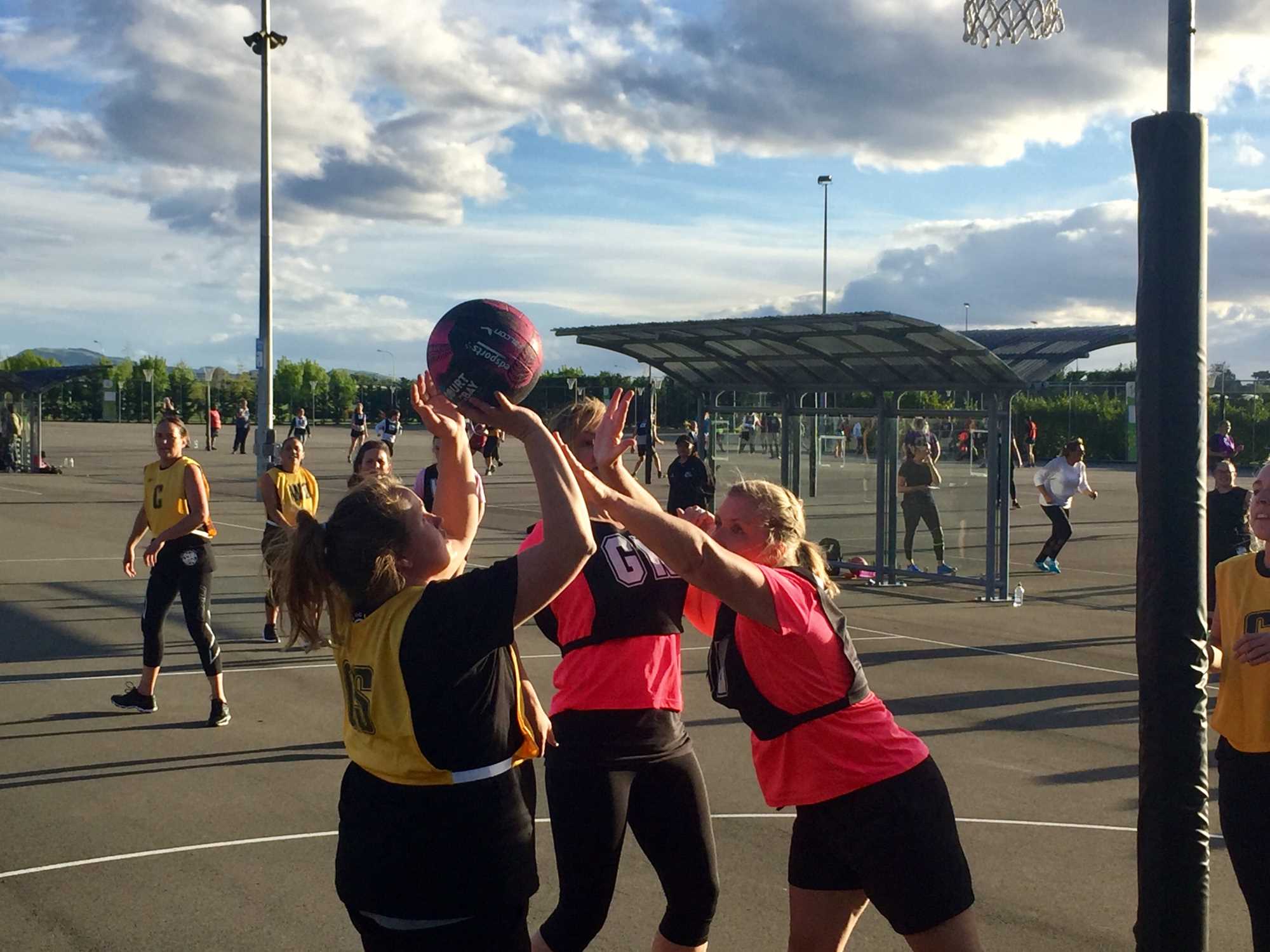 Hawke's Bay Netball - SUMMER NETBALL